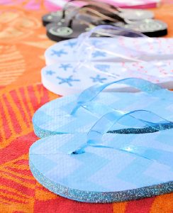 Homemade DIY Flip Flops: 25 Ideas to Refashion