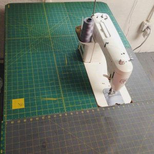 25 Homemade DIY Sewing Table Plans and Ideas