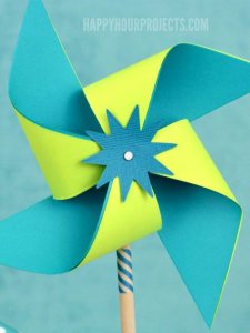 30 DIY Pinwheel Ideas That Are Fun to Make - DIY Crafts