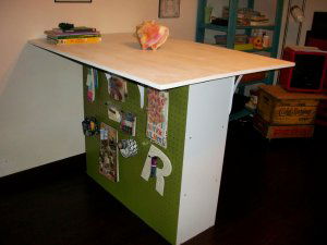 20 Free DIY Craft Table Ideas and Plans with Storage