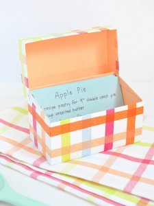 15 Simple DIY Recipe Box Ideas | Wooden Recipe Box