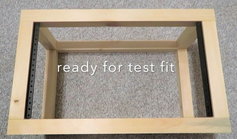 20 Free DIY Server Rack Plans - DIY Crafts