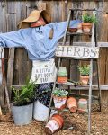 25 Homemade DIY Scarecrow Ideas for Your Garden