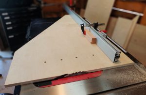 25 Free DIY Table Saw Sled Plans to Make - DIY Crafts
