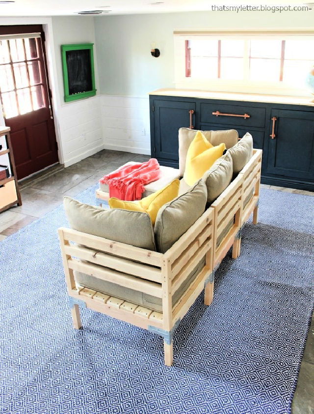 25 Homemade DIY Couch Plans (How to Build a Sofa)