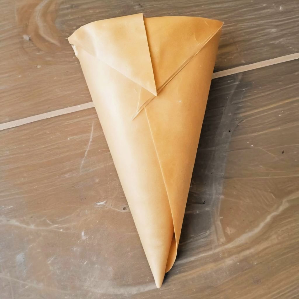 How to Make a DIY Piping Bag