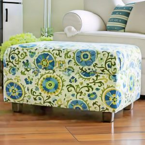 Easy DIY Ottoman from Scratch