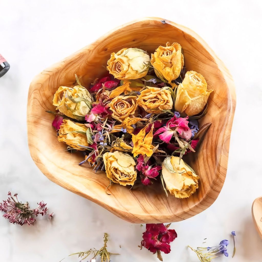How To Make Potpourri for Every Season