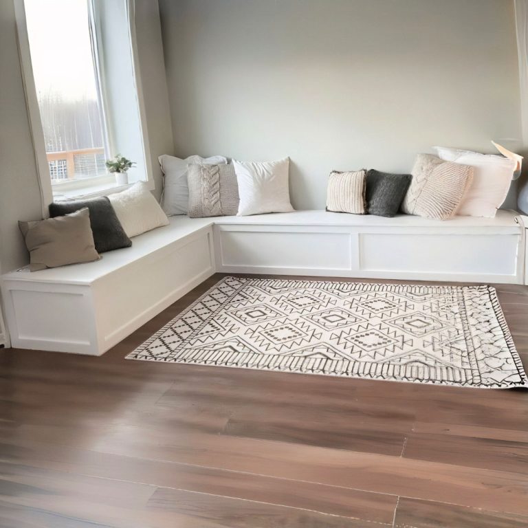 Building a DIY Banquette Seating with Storage